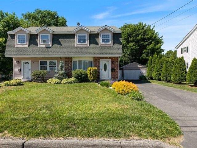 condo with 3 bedroom, Lawrence MA DS104266594