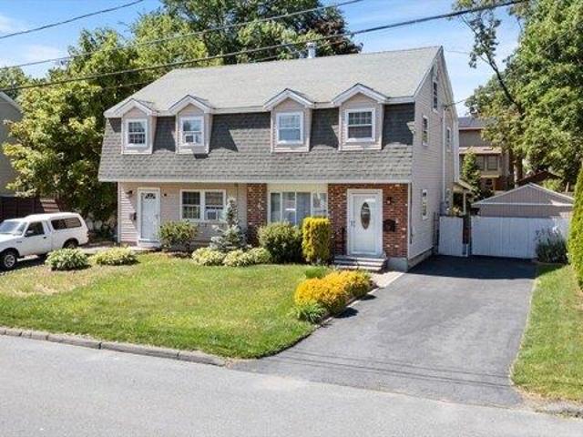 condo with 3 bedroom, Lawrence MA ES104570305
