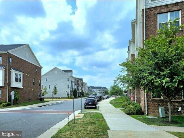 condo with 3 bedroom, Leesburg VA ES104899306