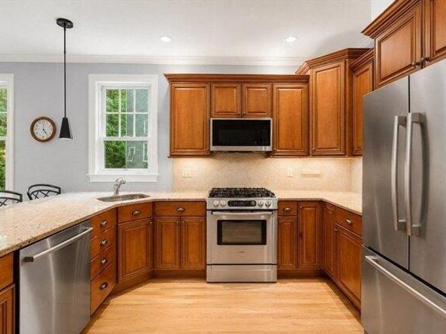 condo with 3 bedroom, Lexington MA ES104078390