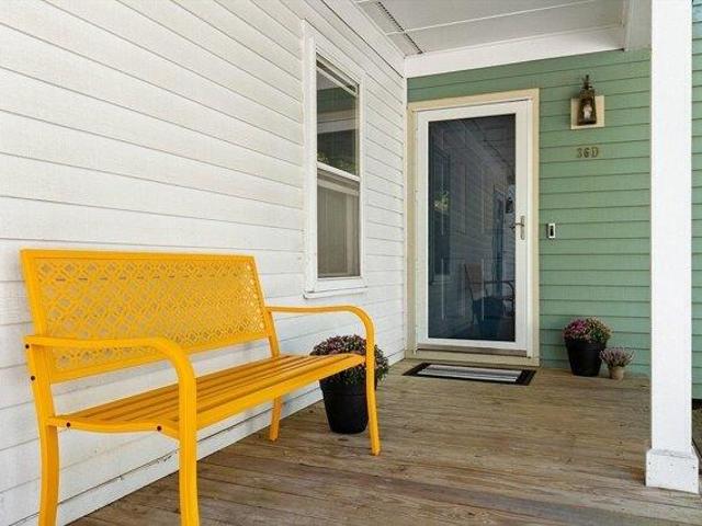 condo with 3 bedroom, Lincoln MA DLS102410194