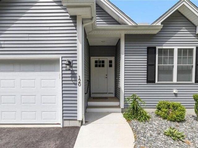 condo with 3 bedroom, Lincoln RI DS104236835