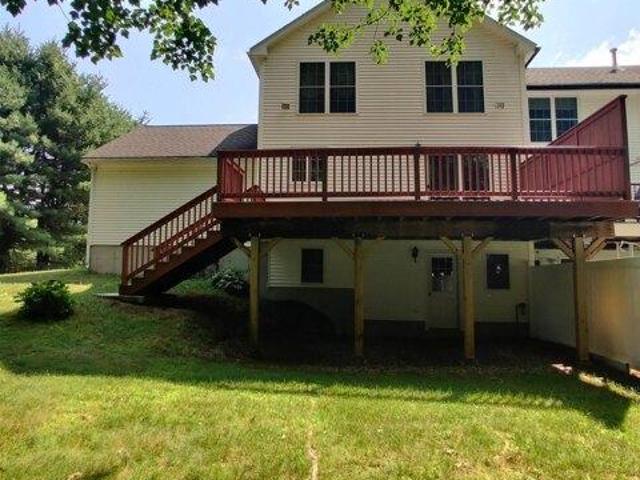 condo with 3 bedroom, Litchfield NH ES105115352