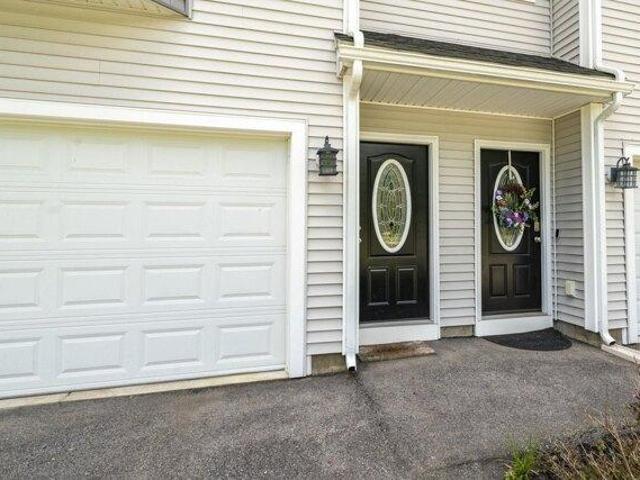 condo with 3 bedroom, Londonderry NH ES103969104