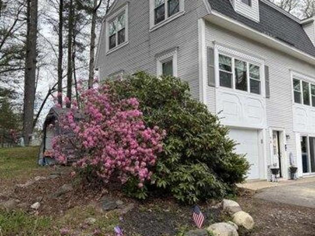 condo with 3 bedroom, Londonderry NH ES104153046