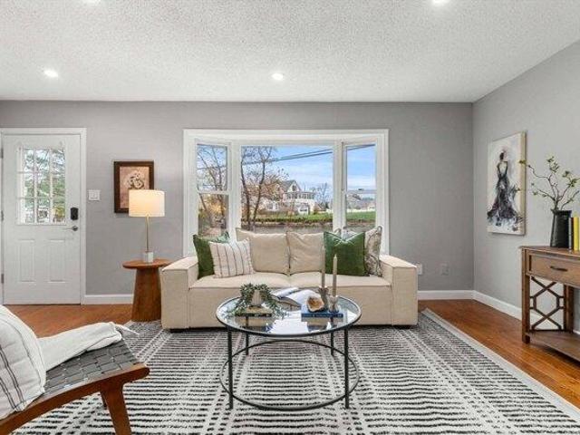 condo with 3 bedroom, Lowell MA DLS102825523