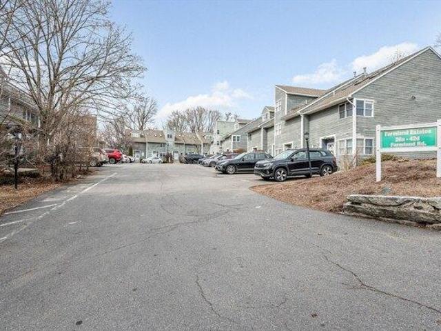condo with 3 bedroom, Lowell MA DS102316421