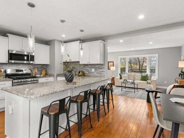 condo with 3 bedroom, Lowell MA ES104116411