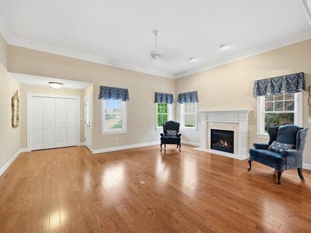 condo with 3 bedroom, Ludlow MA ES104151974