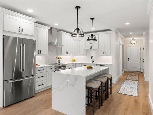 condo with 3 bedroom, m MA DS104153664