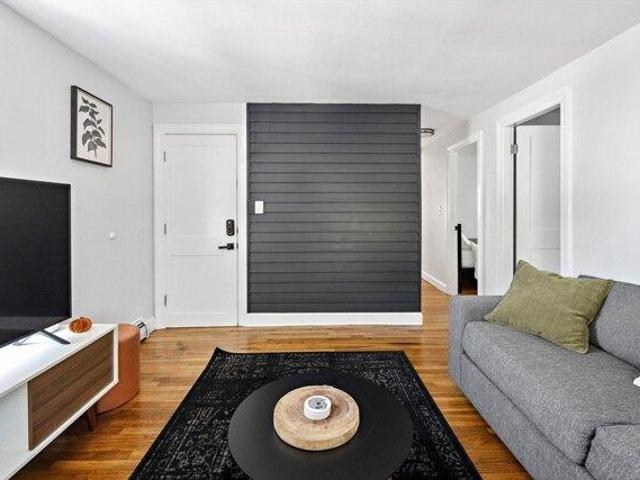 condo with 3 bedroom, m MA DS102859883