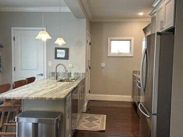 condo with 3 bedroom, m MA ES104296071