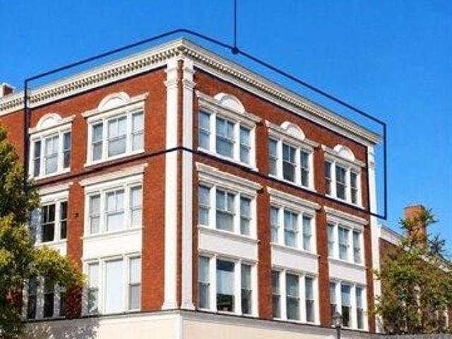 condo with 3 bedroom, m MA ES104478541