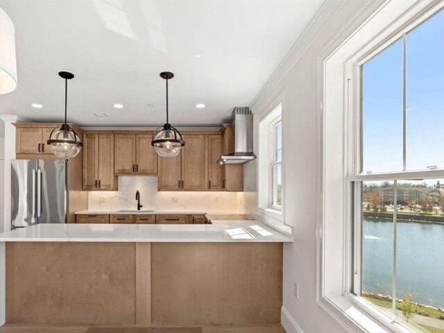 condo with 3 bedroom, m MA ES104831308