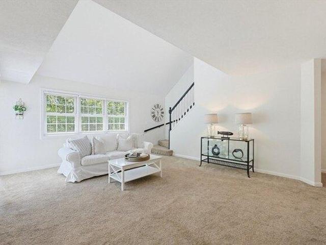 condo with 3 bedroom, m MA ES104832194