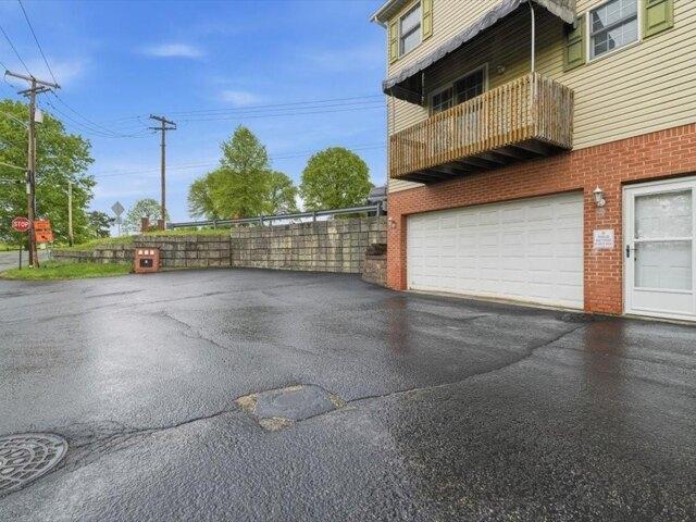 condo with 3 bedroom, McKeesport PA ES103600291