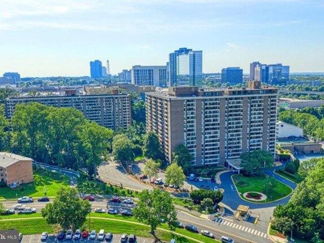 condo with 3 bedroom, McLean VA ES104907637