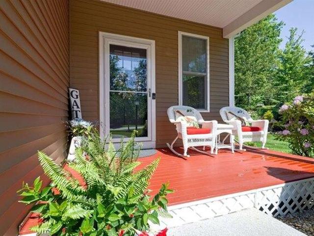 condo with 3 bedroom, Manchester NH DS104008075