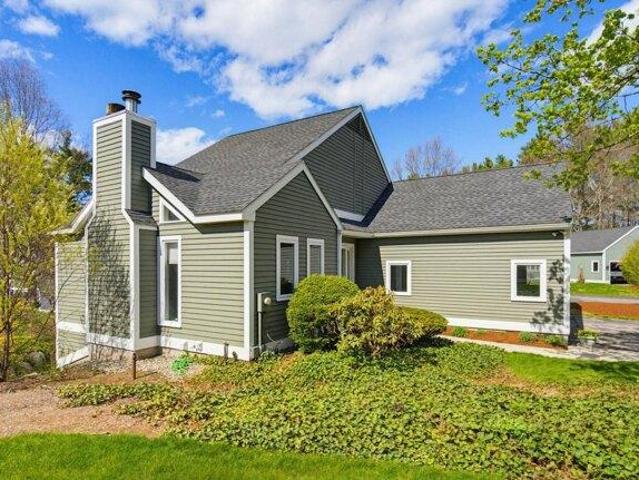 condo with 3 bedroom, Manchester NH ES104515143