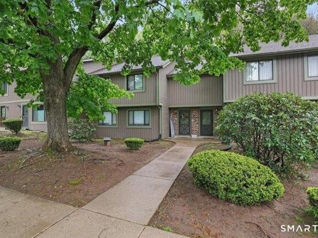 condo with 3 bedroom, Manchester CT DLS102726931