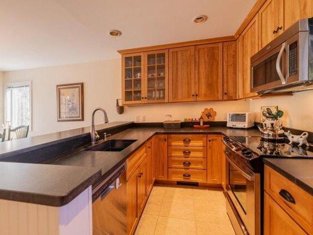 condo with 3 bedroom, Manchester VT ES104920877