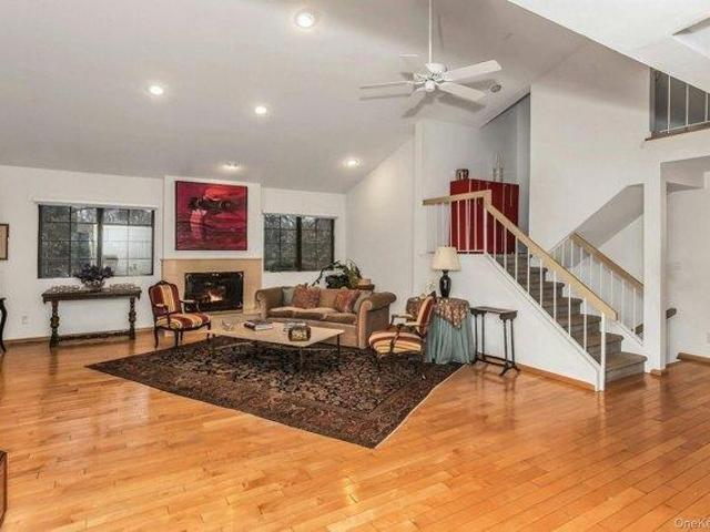 condo with 3 bedroom, Manhasset NY DS101782568