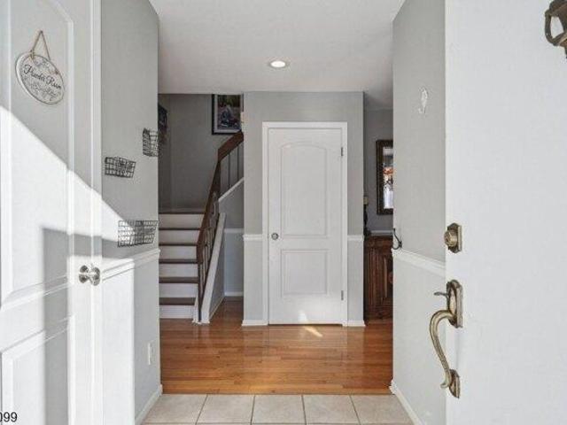 condo with 3 bedroom, Madison NJ DS102727133