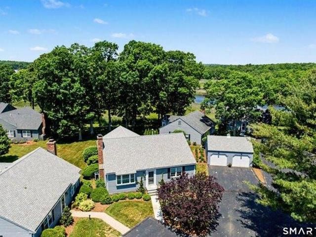 condo with 3 bedroom, Madison CT ES104153034