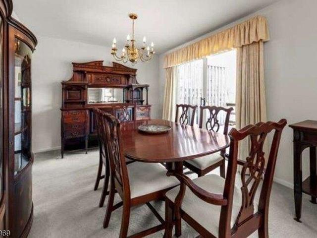 condo with 3 bedroom, Mahwah NJ ES104410576