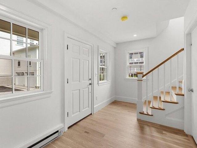 condo with 3 bedroom, Marblehead MA DS103888077