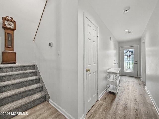 condo with 3 bedroom, Marlboro NJ ES105172737
