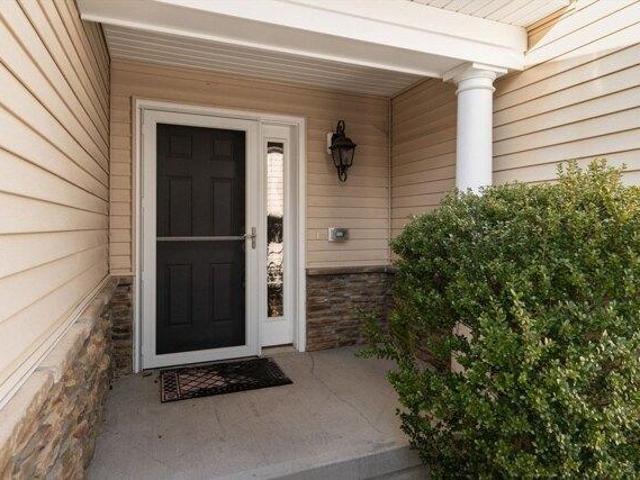 condo with 3 bedroom, Marlborough MA DS102708502