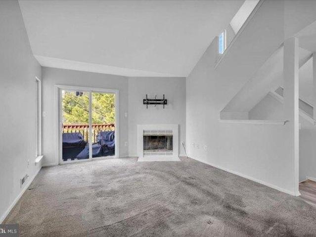 condo with 3 bedroom, Marlton NJ ES105158681