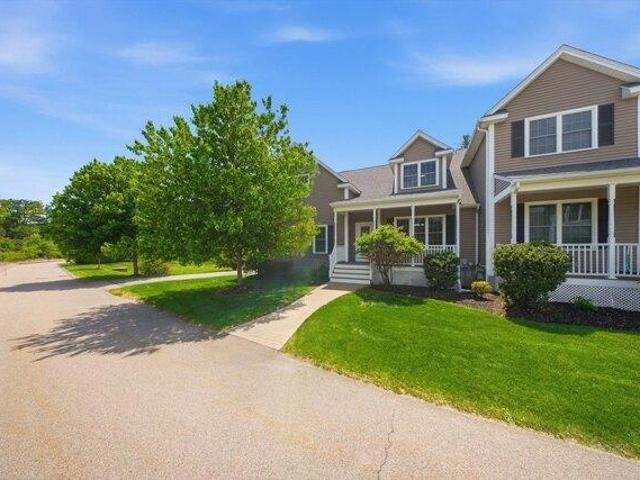 condo with 3 bedroom, Medway MA DS103222833