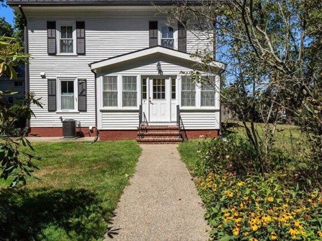 condo with 3 bedroom, Medfield MA ES103808807