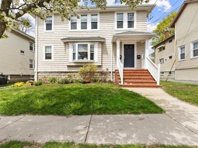 condo with 3 bedroom, Medford MA DLS102346100