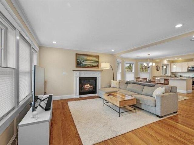 condo with 3 bedroom, Medford MA DLS102669883