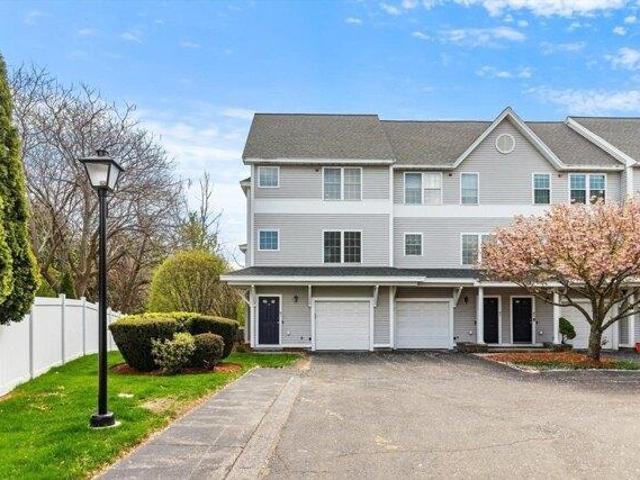 condo with 3 bedroom, Medford MA DLS102828132