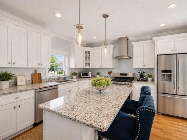 condo with 3 bedroom, Medford MA DLS102961436
