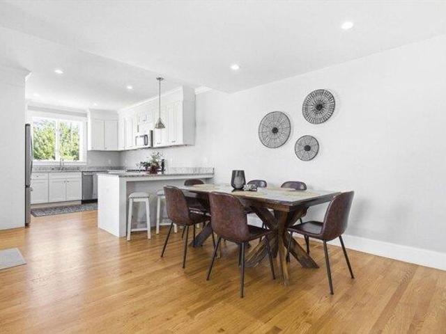 condo with 3 bedroom, Medford MA ES105081450