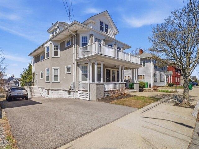 condo with 3 bedroom, Medford MA ES103443050