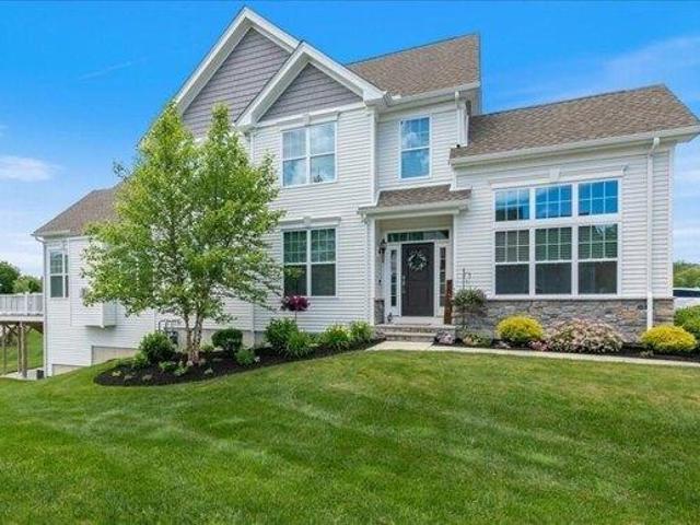 condo with 3 bedroom, Methuen MA ES104835759