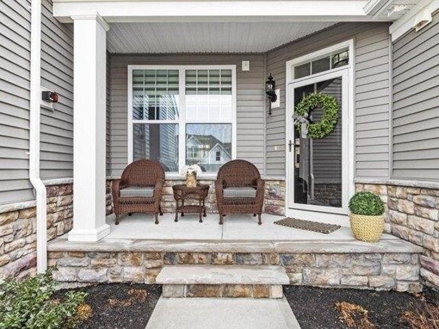 condo with 3 bedroom, Methuen MA ES103035755