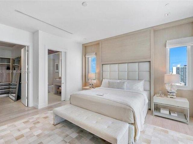 condo with 3 bedroom, Miami Beach FL ES104898406