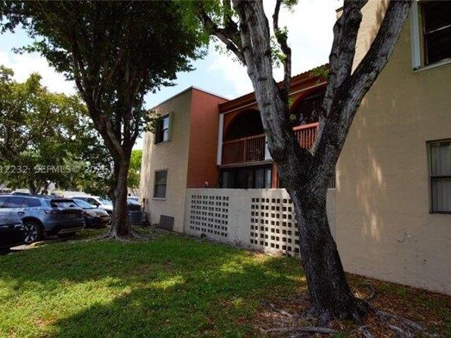 condo with 3 bedroom, Miami FL ES104898830