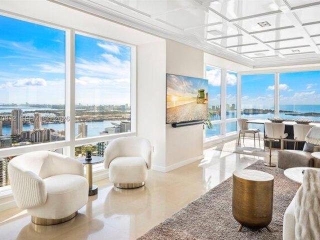 condo with 3 bedroom, Miami FL ES104899930