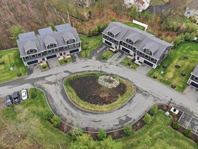 condo with 3 bedroom, Middleton MA ES103019342