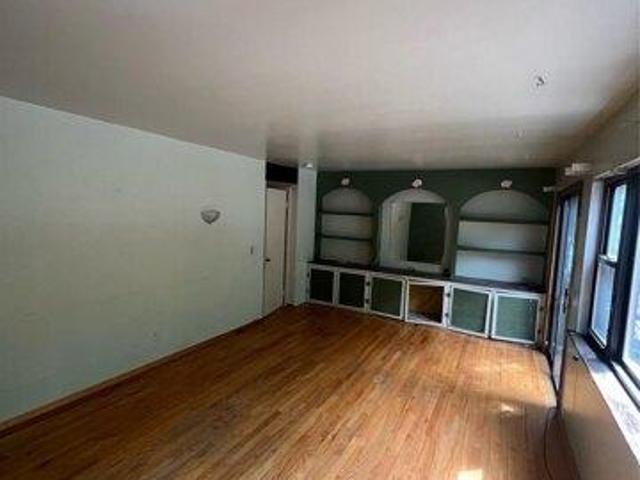 condo with 3 bedroom, Middletown NY ES104921854