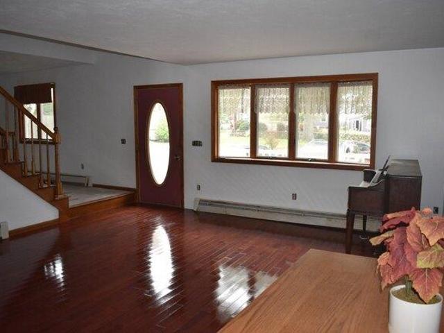 condo with 3 bedroom, Milford MA DS104152696
