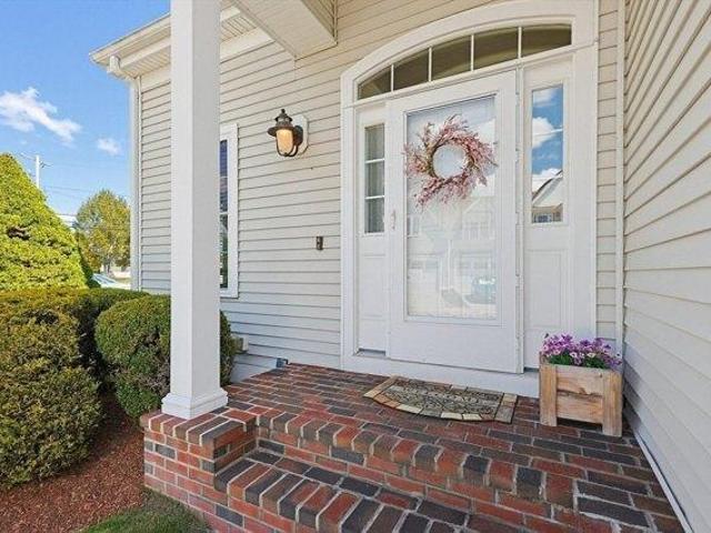 condo with 3 bedroom, Milford MA DS104237913